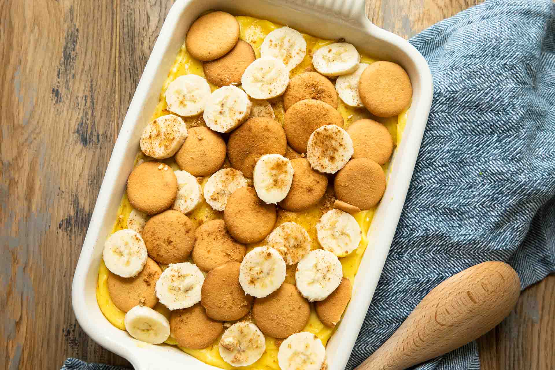 The BEST Banana Pudding Lasagna - Desserts & Drinks