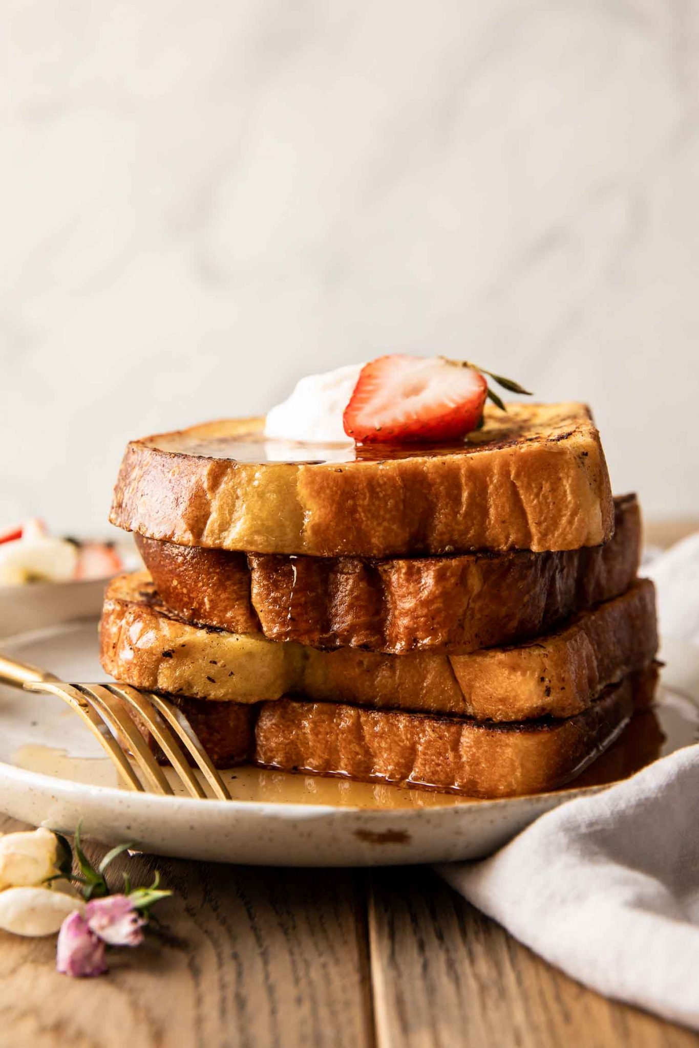 The BEST Buttermilk French Toast - Desserts & Drinks