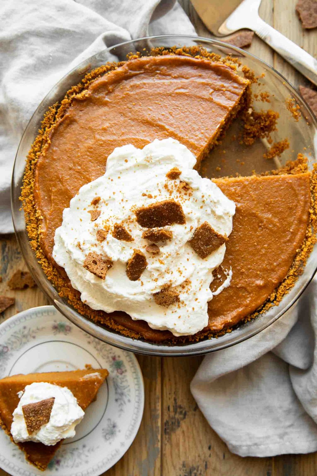 Sweet Potato Pie w/ Graham Cracker Crust - Desserts & Drinks