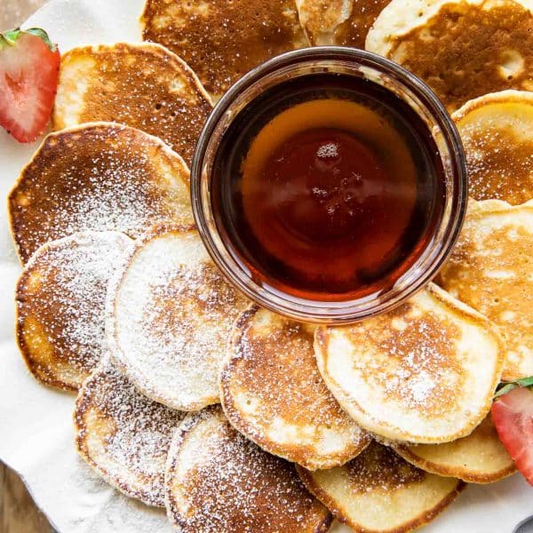Easy Mini Pancakes Recipe - Desserts & Drinks