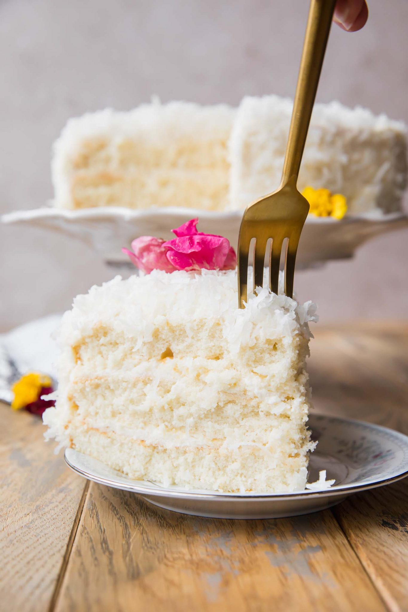 15+ Box Cake Hacks (And Recipes!) - Desserts & Drinks