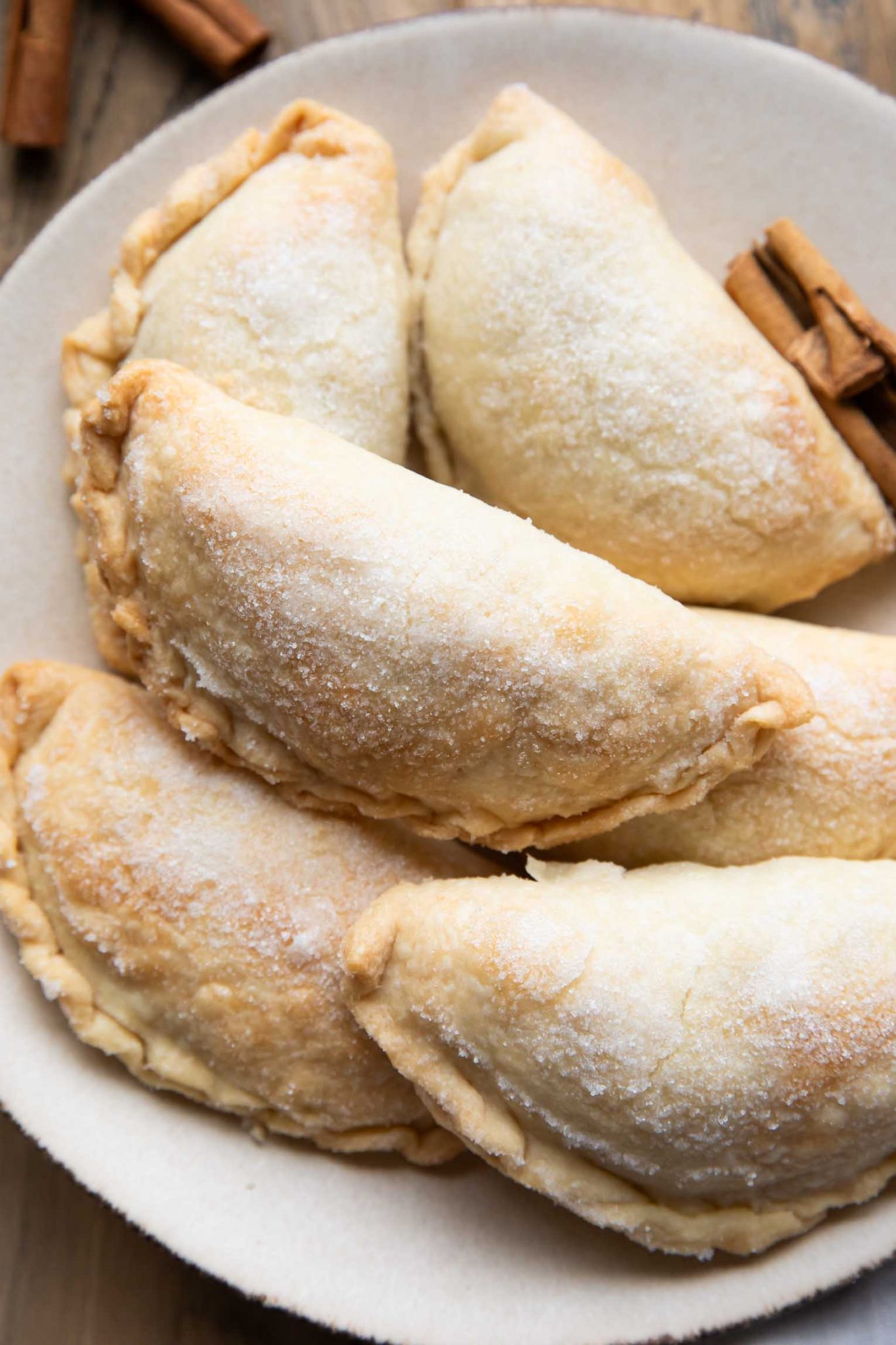 Peach Dessert Empanadas Recipe - Desserts & Drinks