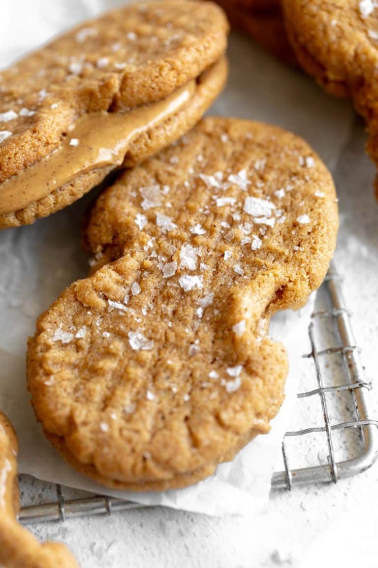 Homemade Nutter Butter Cookies (Easy Recipe) - Desserts & Drinks