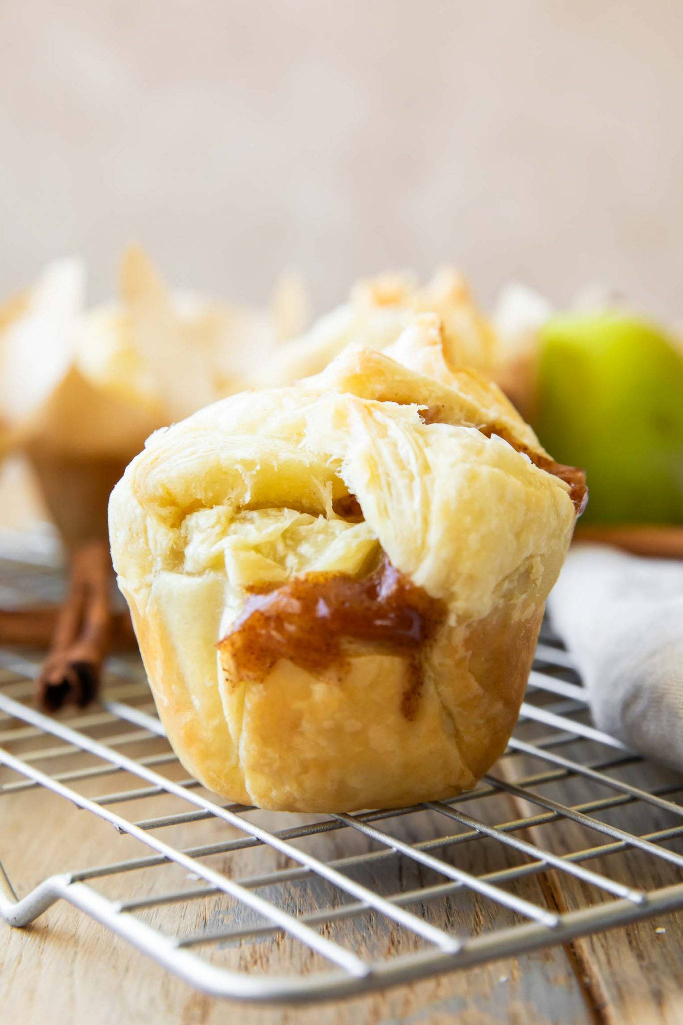 Easy Baked Apple Croissant Recipe - Desserts & Drinks