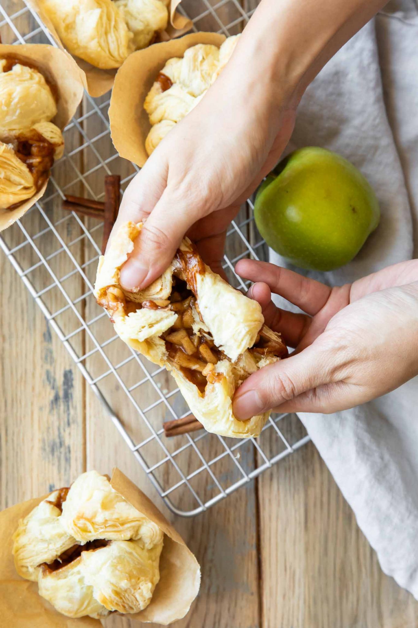 Easy Baked Apple Croissant Recipe - Desserts & Drinks