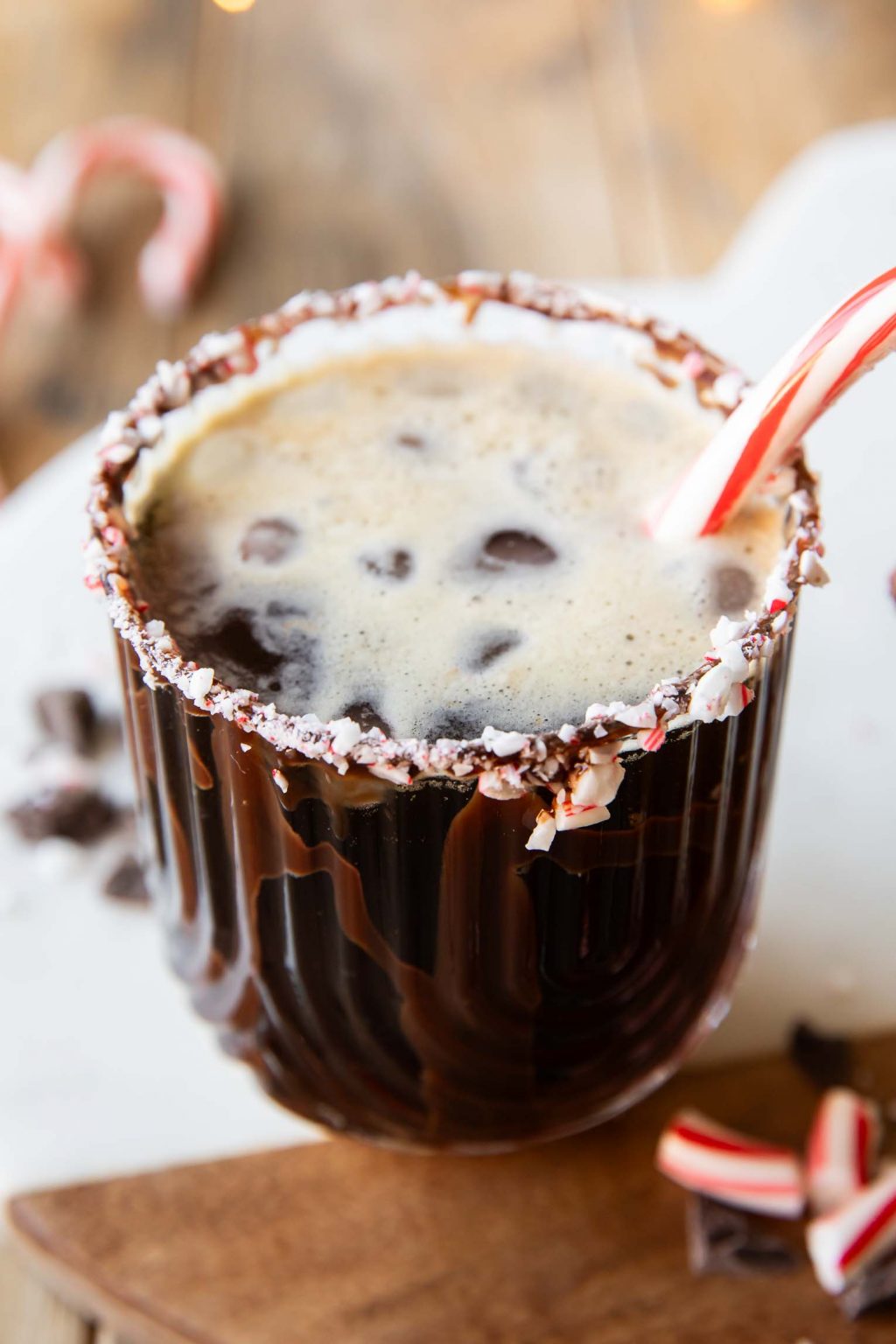 Peppermint Espresso Martini (Holiday Cocktail) - Desserts & Drinks